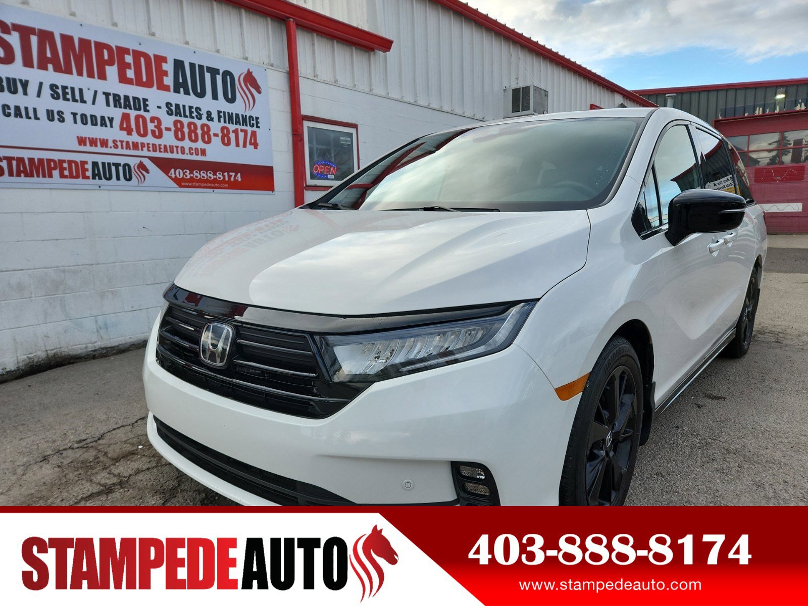 Used 2023 Honda Odyssey | 21570022742 | Stampede Auto