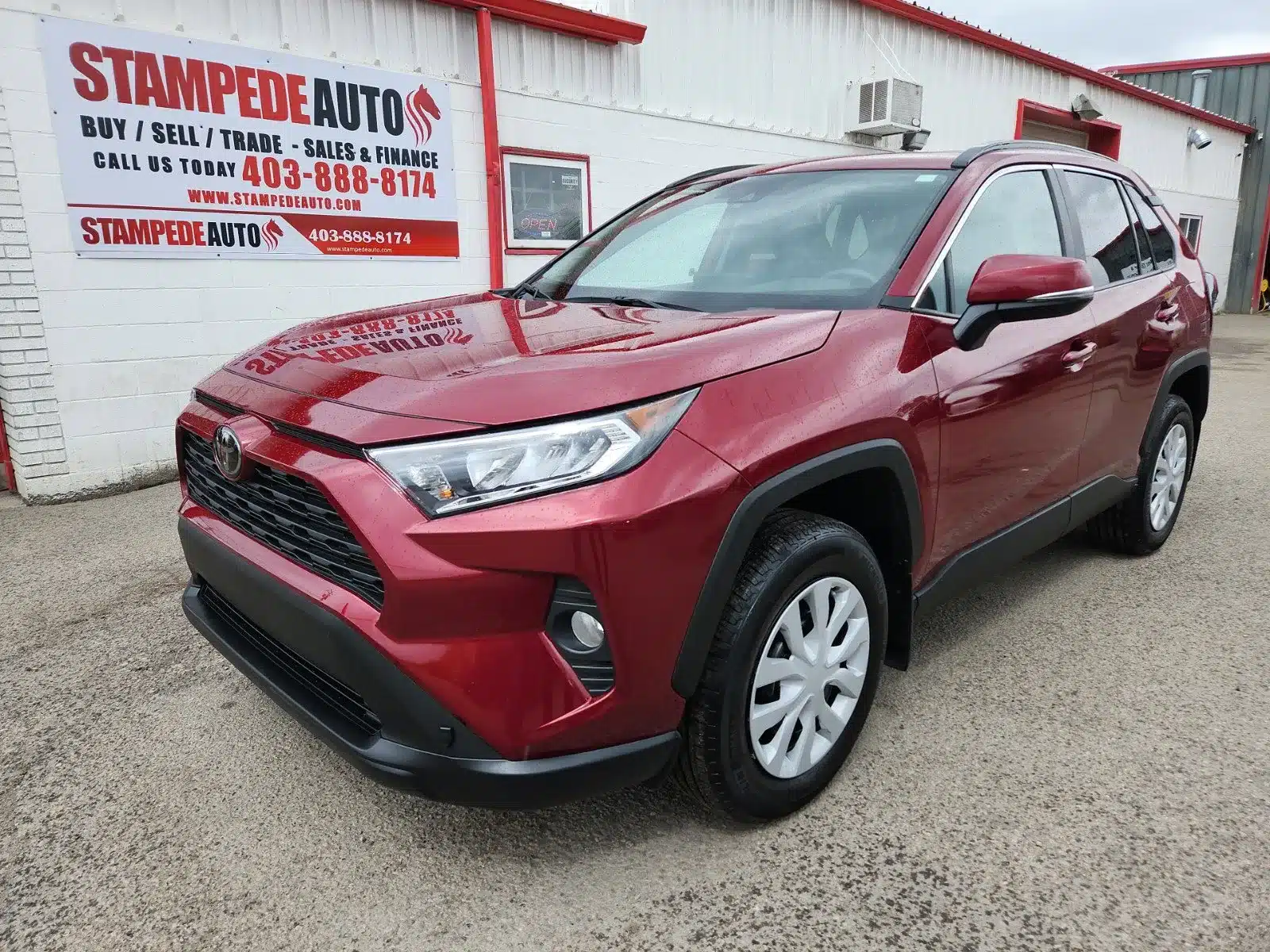 Used 2020 Toyota RAV4 | 21570023060 | Stampede Auto